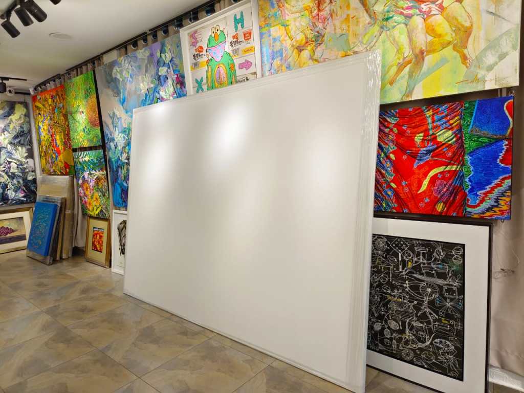 CUSTOM SIZE CANVAS + STRETCHER – PRO ART & FRAME