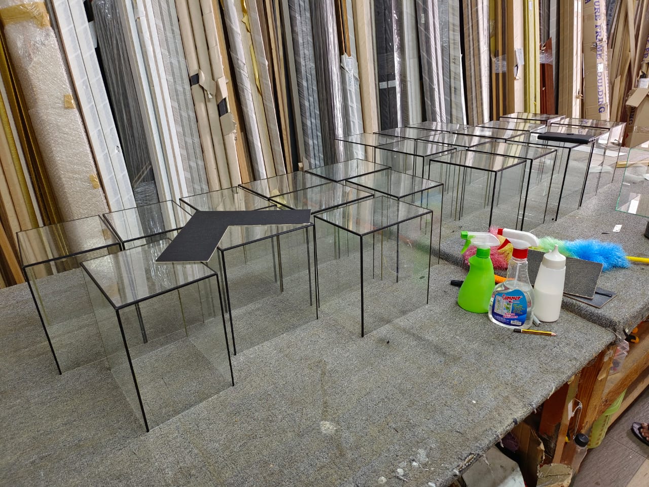 Custom size glass casing – PRO ART & FRAME